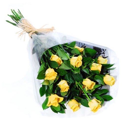 LoosewrappedYellowroses.jpg